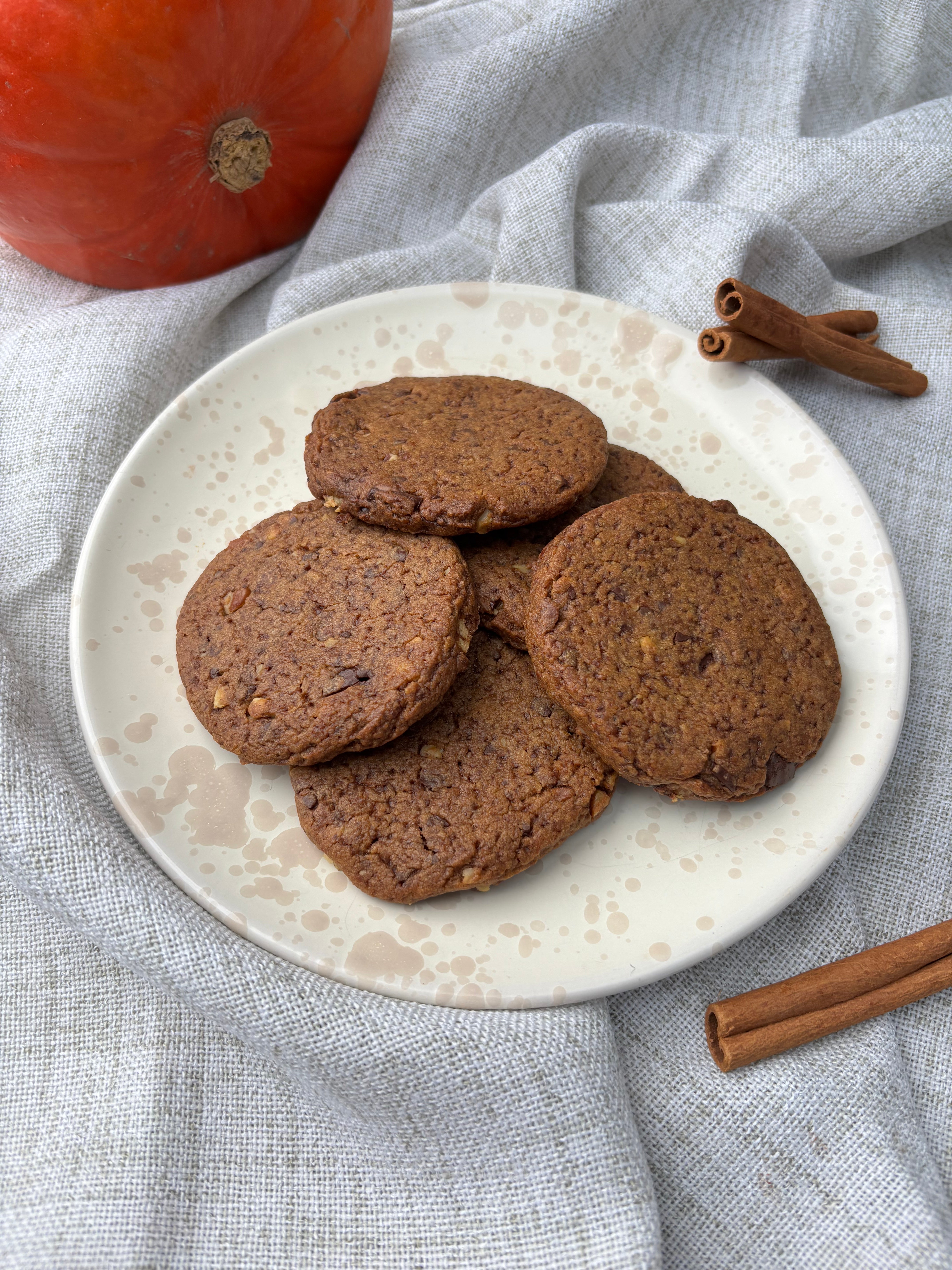 Pumpkin Spice Cookies – Linis Bites