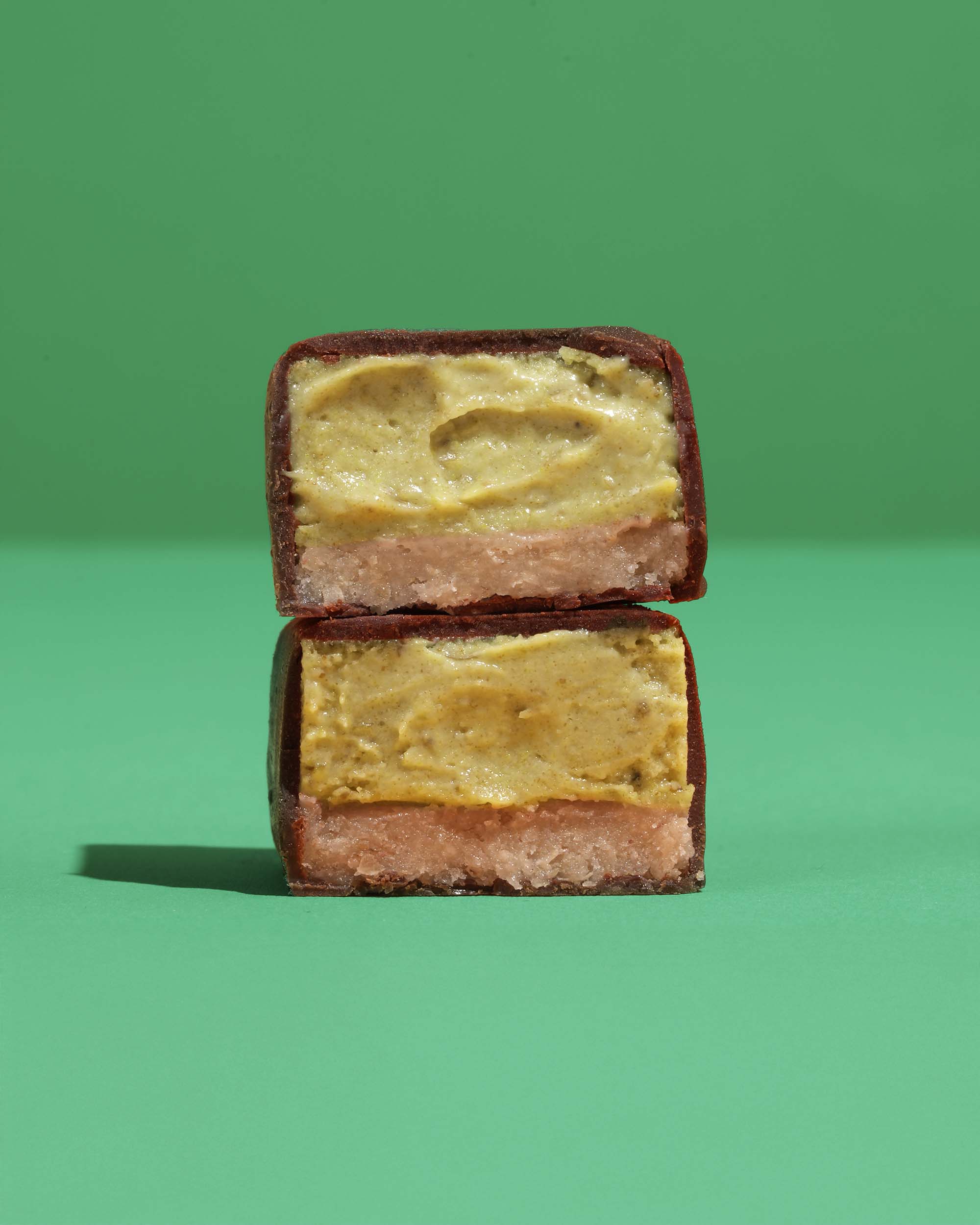 Bio Ice Cream Bars Pistachio (4er Box) – 2 für 1! – Linis Bites